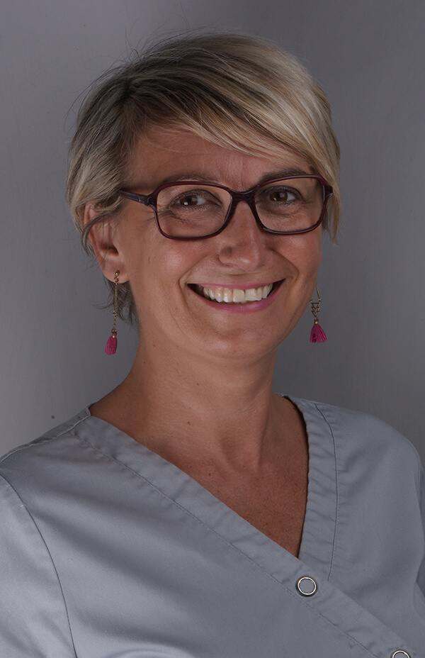 Equipe dentaire de la clinique dentaire Les Dentelles - Dentiste à Orange